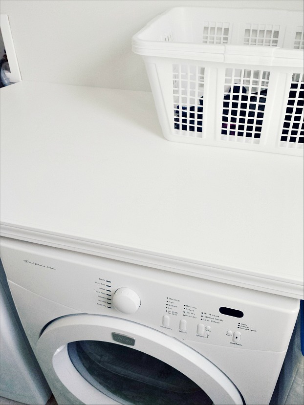our huge diy laundry room counter top |tutorial| - The Blush Home Blog