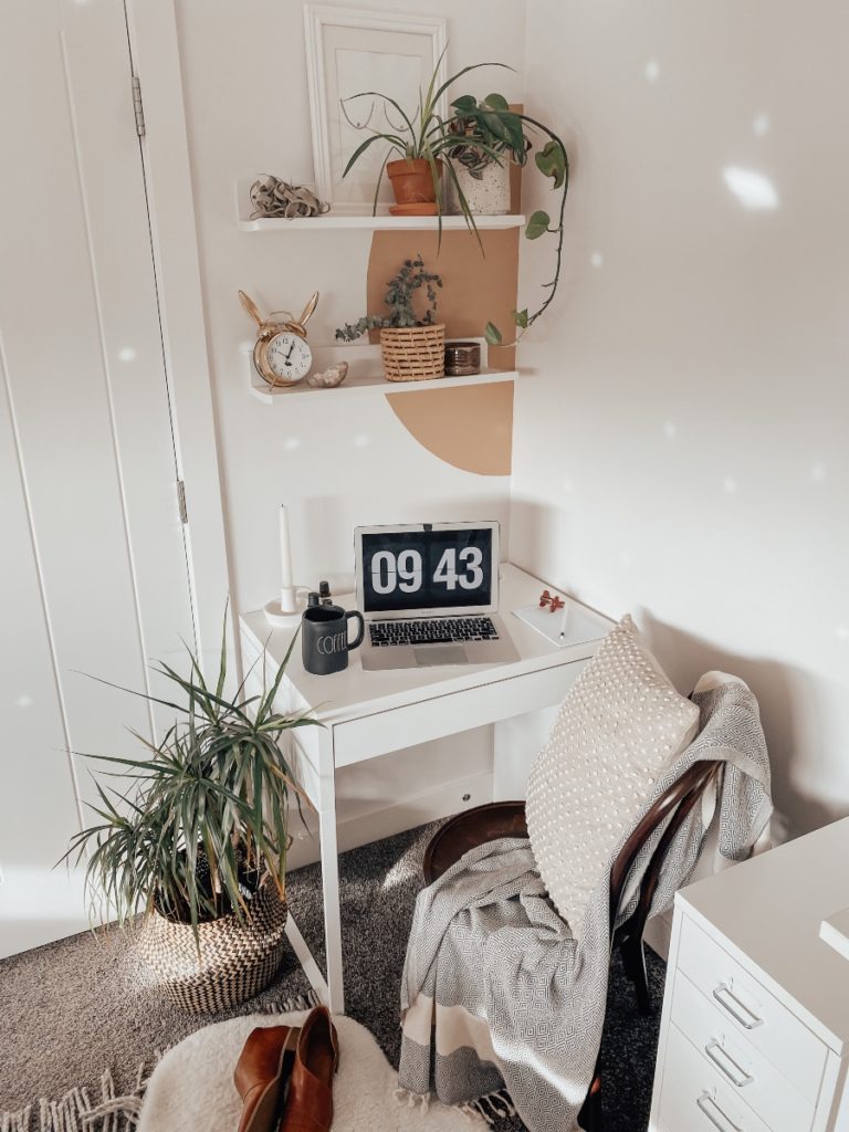 How To Create A Tiny Office - Office Tour! - The Blush Home Blog